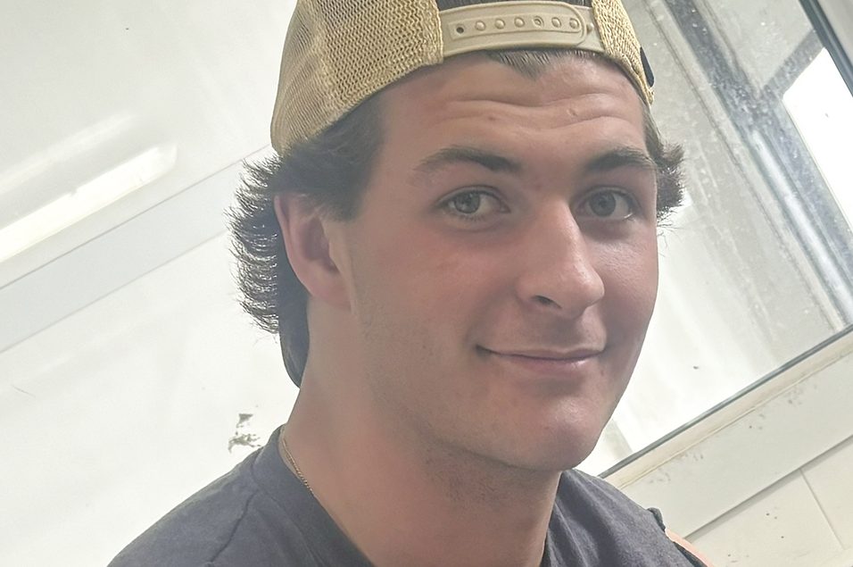 3 Open Minutes with NHL rookie Brady Martin | Ag Proud