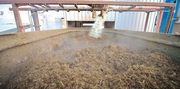 Mixing it up: Design, selection and use of TMR mixers - | Ag Proud